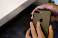 ហាងឆេង iPhone ព្រឹក នេះ កាន់ ប៉ុន្មាន ទើបទិញបានប្រើ? - TNAOT