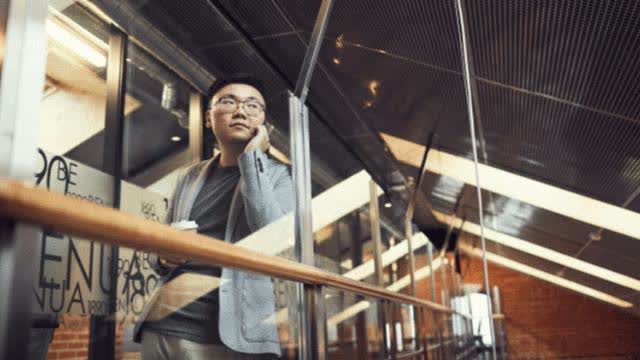 CEO គ្រប់គ្រង អាជីព របស់ ខ្លួន ខុស ពី មនុស្ស ទូទៅ យ៉ាងដូចម្តេច? - TNAOT