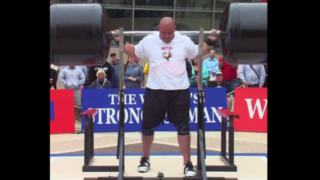 700 LBS SQUATS...CHILDS PLAY! I 2011 World’s Strongest Man - TNAOT