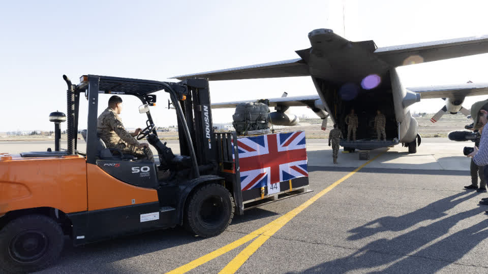 អង់គ្លេស និងហ្សកដានី ទម្លាក់ជំនួយមនុស្សធម៌ពីលើអាកាសដល់មន្ទីរពេទ្យនៅតំបន់ភាគខាងជើងហ្គាហ្សា - TNAOT