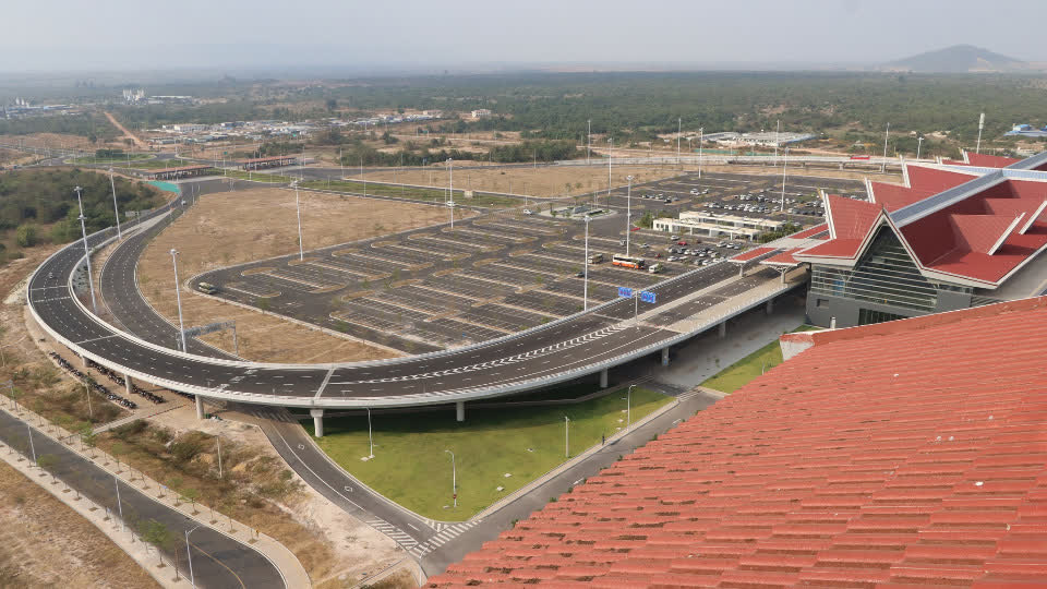 吴哥国际机场日50航班次 游客近5000人 - TNAOT