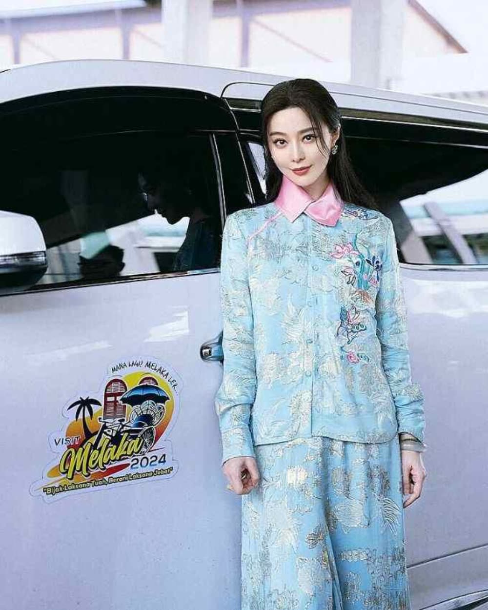 កំពូលតារាសម្ដែងចិន នាង Fan Bingbing ធ្វើឲ្យមានការចាប់អារម្មណ៍លើផ្លែទុរេន ...