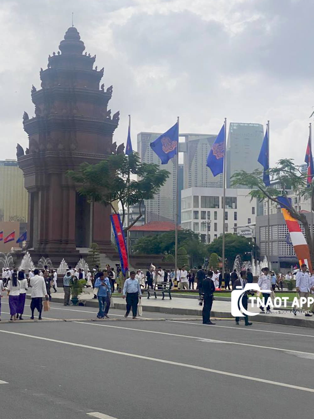 ក្រុមការងារសារព័ត៌មាន TNAOT APP ...